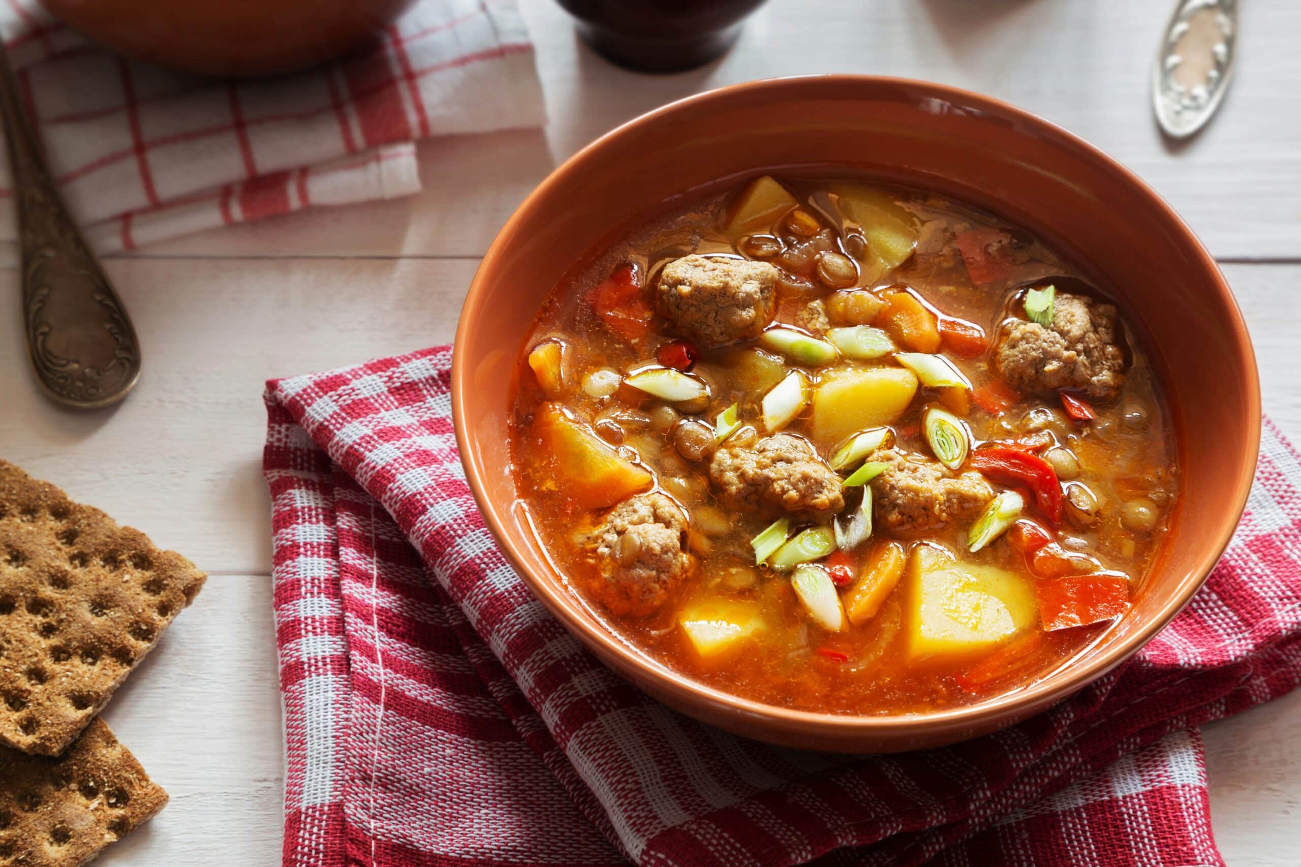 Wintergerichte aus eigenem Anbau: 20+ rustikale Rezepte für Selbstversorger